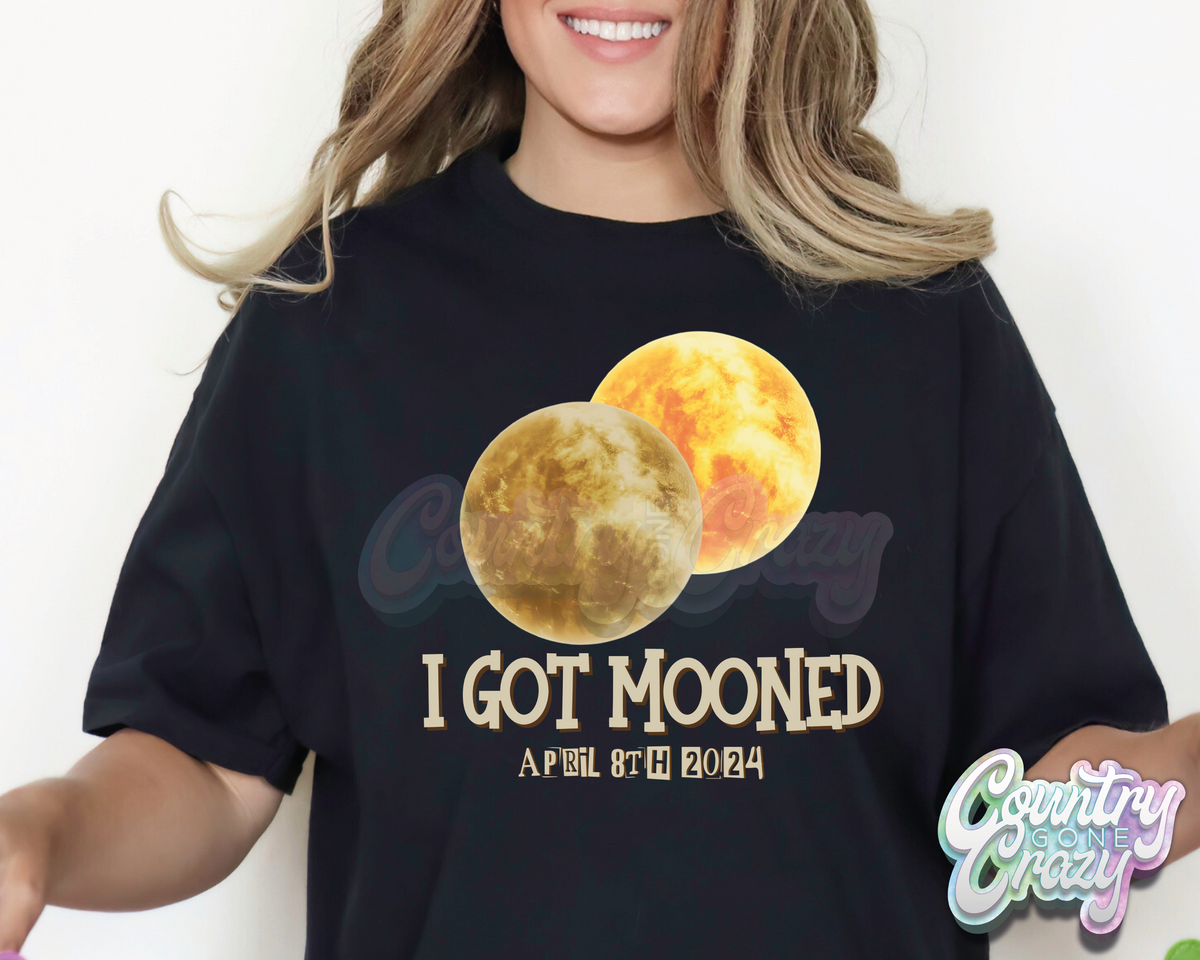 I Got Mooned - T-Shirt — Country Gone Crazy
